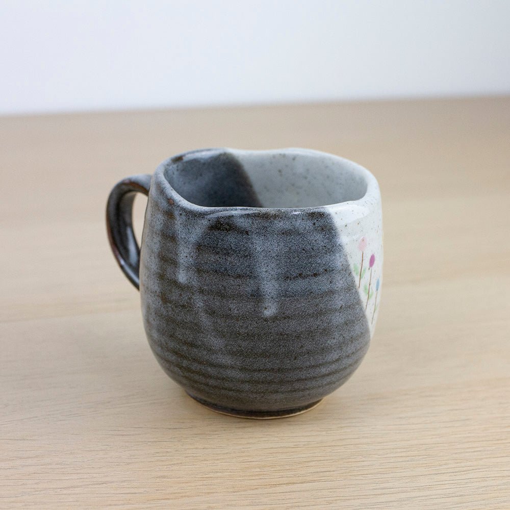 Atelier Yu Cats In Sunny Spot Kutani Mug (230ml)– Purematcha Australia