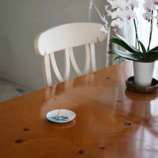 SAKURA Fuji Japanese Incense Set (Paulownia Gift Box)– Purematcha Australia